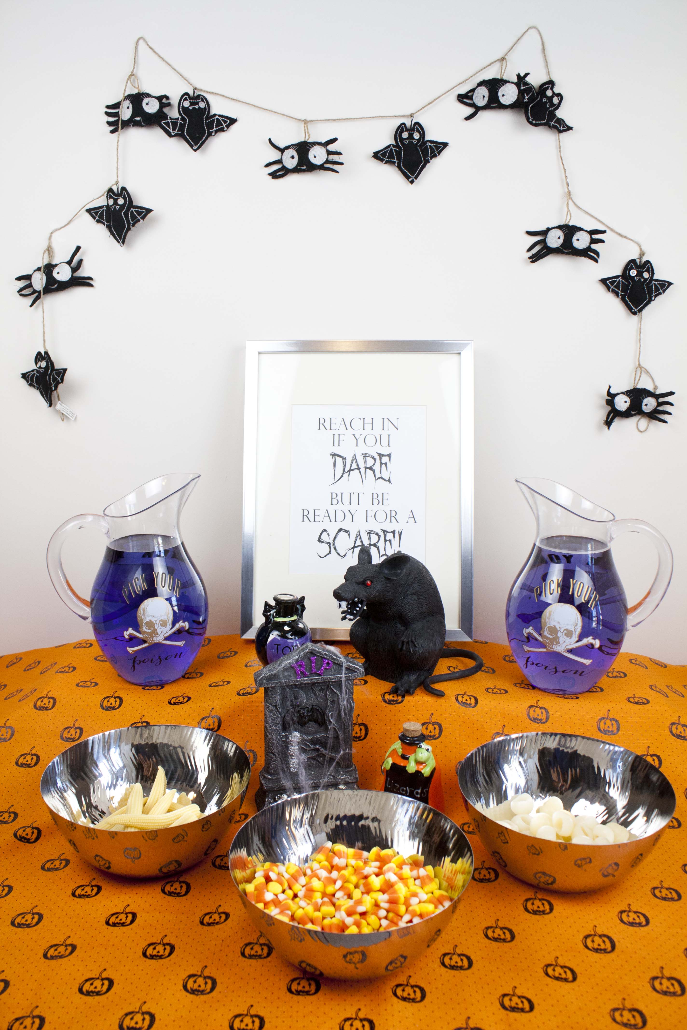 HALLOWEEN KIDS HAUNTED HOUSE FUN + FREE PRINTABLE - JMS ENTERTAINING