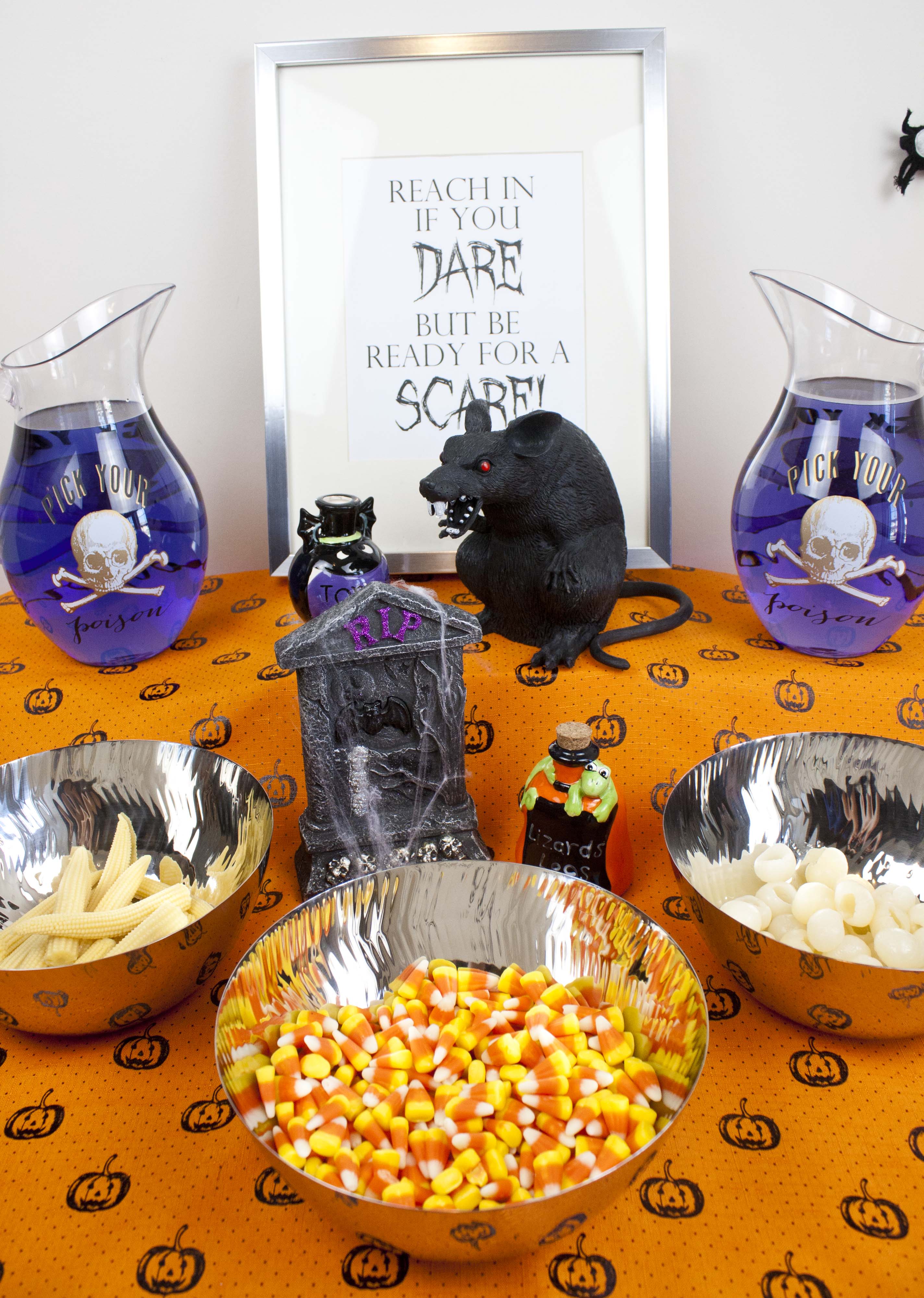 HALLOWEEN KIDS HAUNTED HOUSE FUN + FREE PRINTABLE - JMS ENTERTAINING